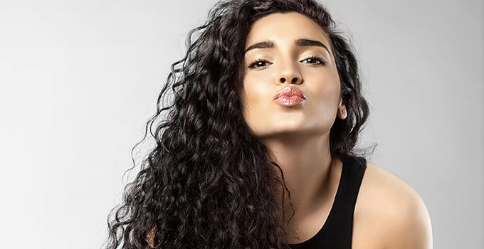 What to pay attention to when dyeing your hair black - WECOLOUR